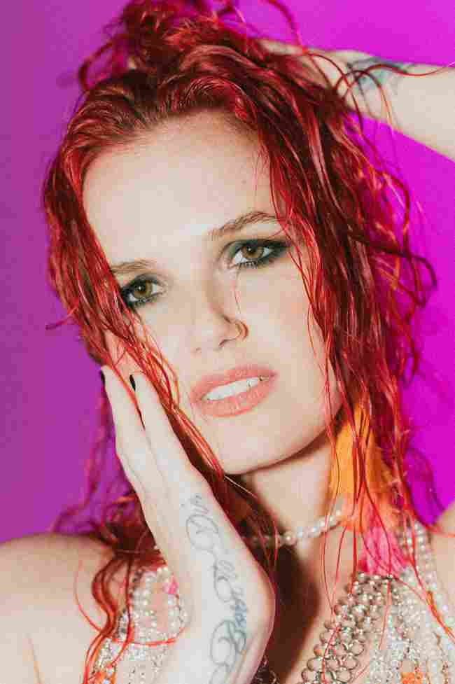 LEAH MARTIN-BROWN : Nouveau single et vidéo "Light Show"